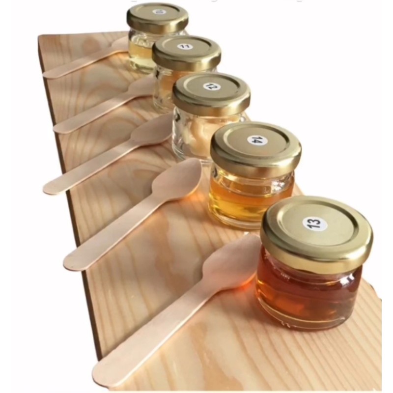 1.5oz mini jar supplied with 43mm gold lid